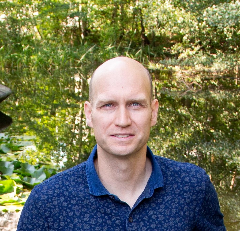 Prof. Dr. Markus Albert - Molecular Plant Physiology